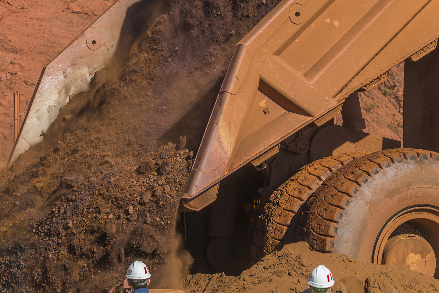 Rio tightens belt on Pilbara mines